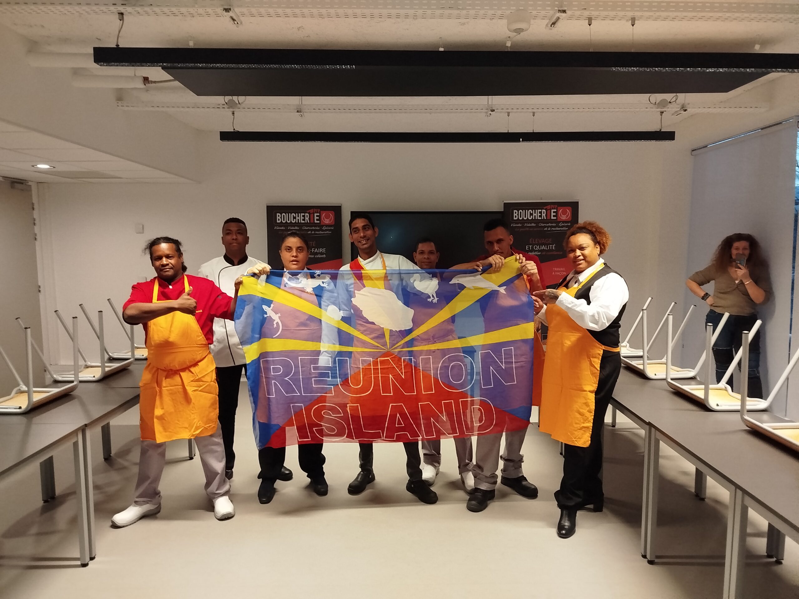 Handicook : Les travailleurs de l'ESAT des Ateliers du Pont Neuf ont ...